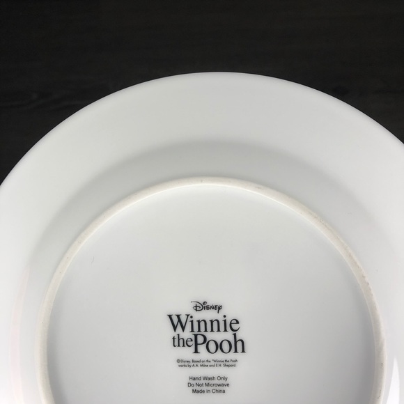 Disney | Dining | Disney Winnie The Pooh Tigger Spring Theme Plate ...